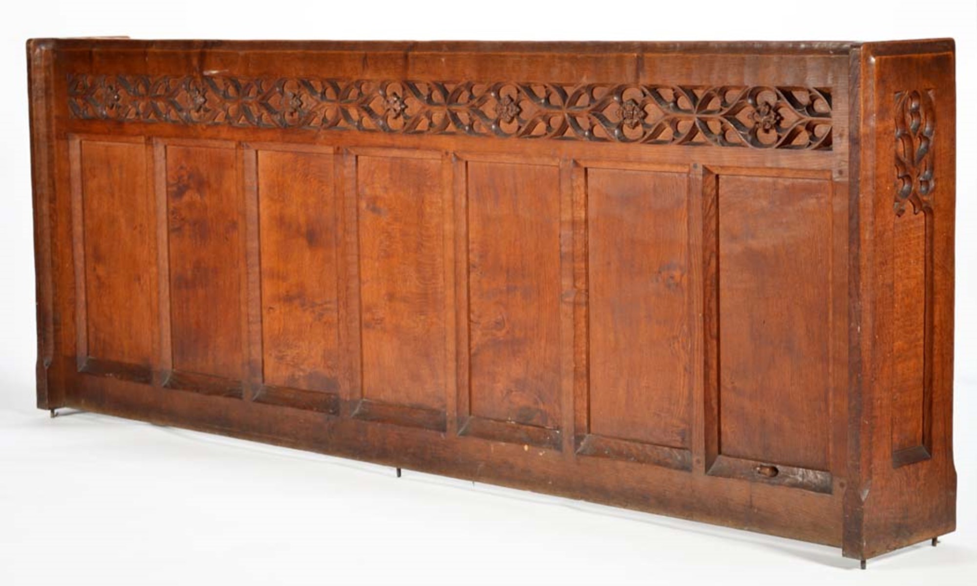 Lot 1339 - Thompson of Kilburn: a 'Mouseman' oak pew