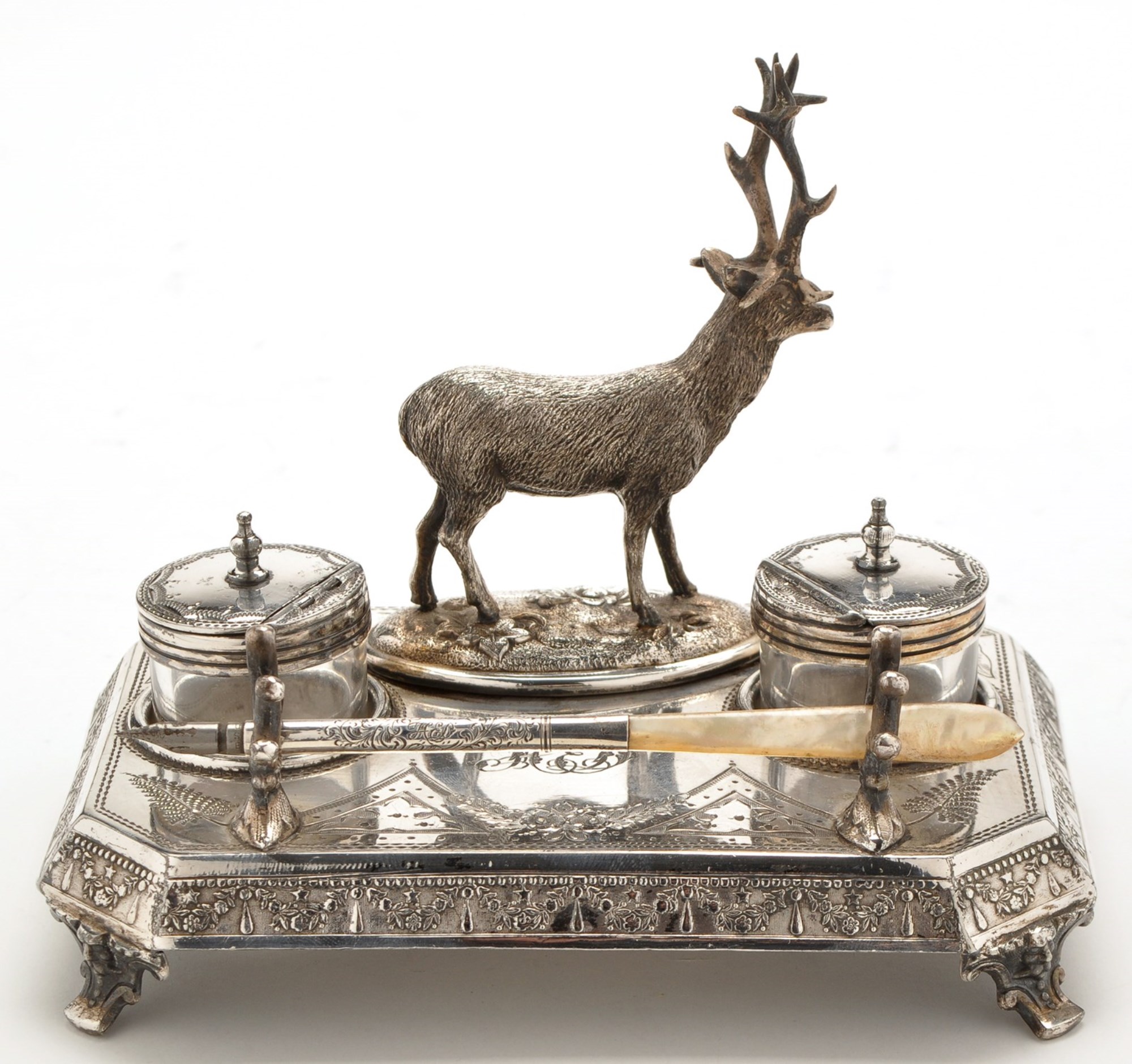 Lot 518 - A late Victorian table pen and ink stand, by