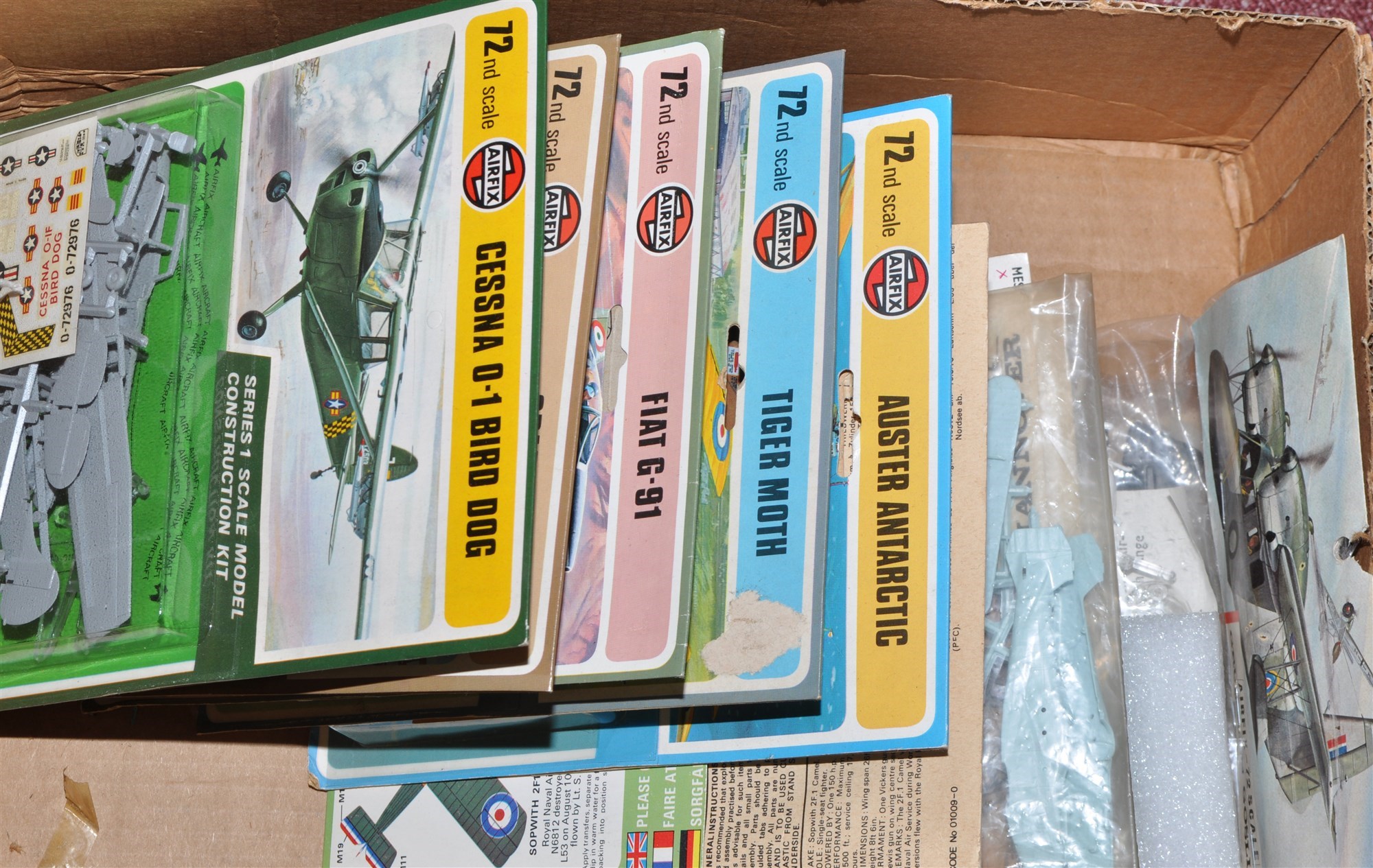 Lot 1063 - Airfix 1/72 scale model kits, in bags and
