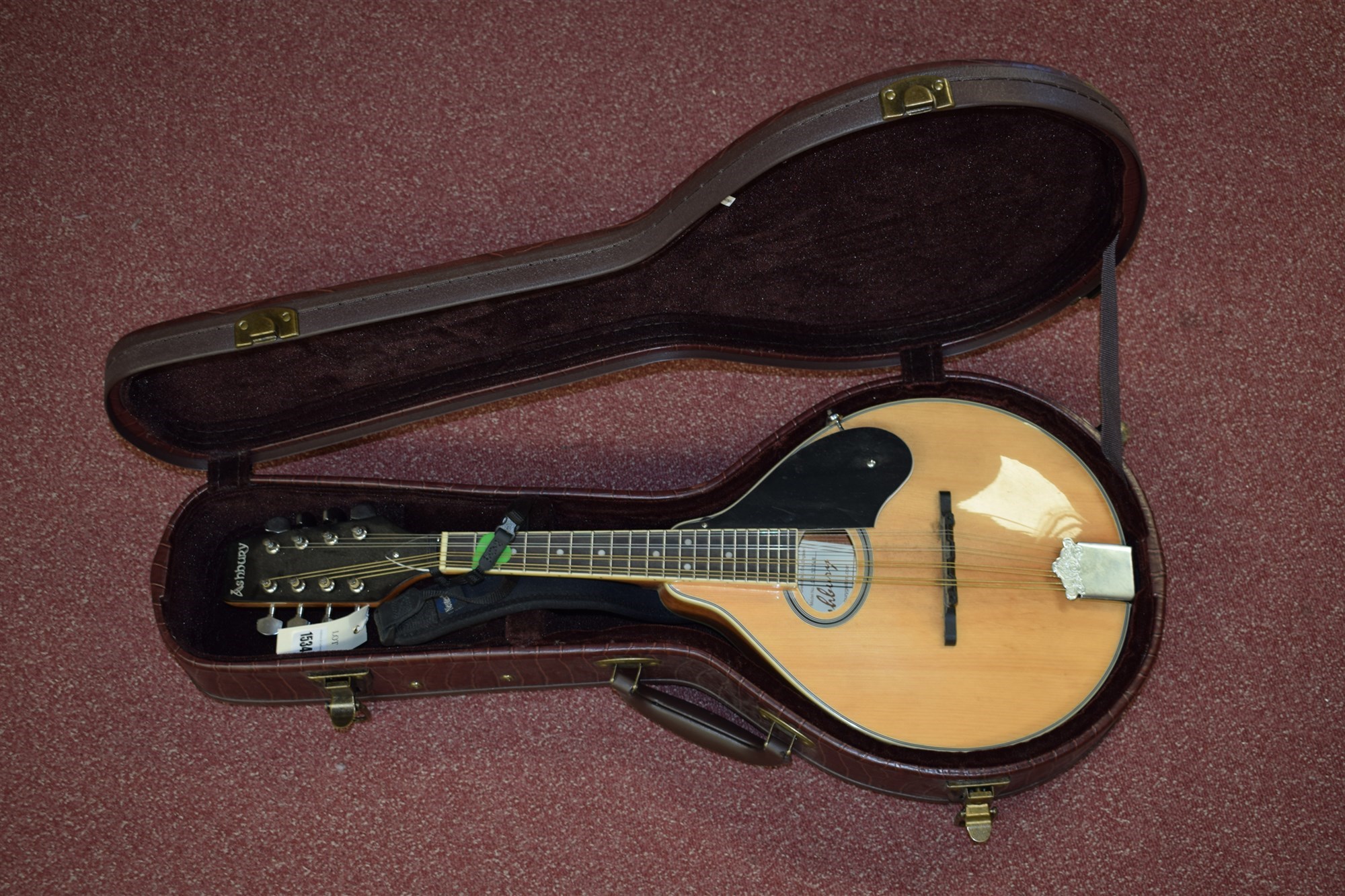 Lot 1534 - An Ashbury mandolin, Model No. GR-3124N,
