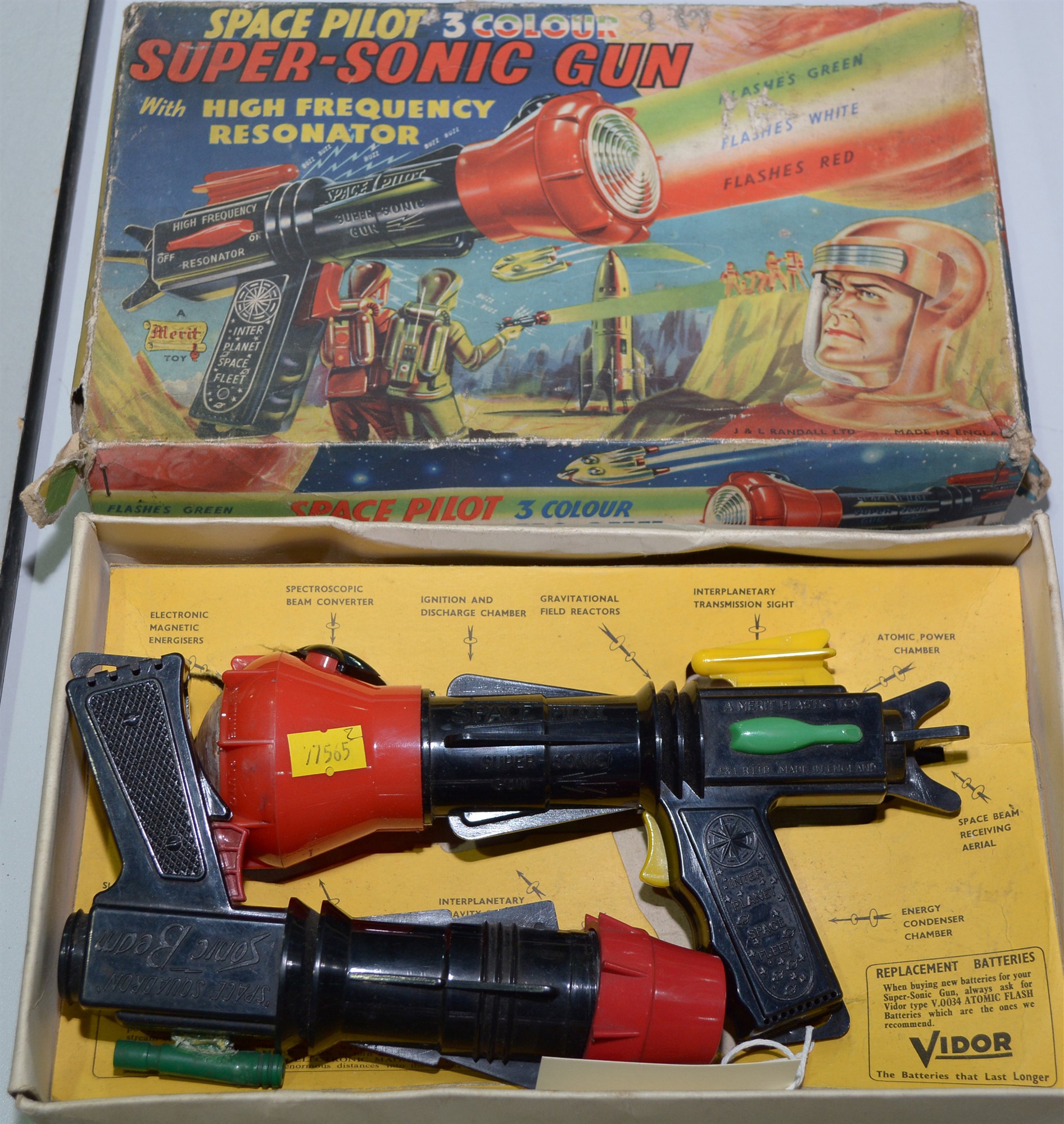 Space Pilot super-sonic gun, by Merit - auctions & price archive