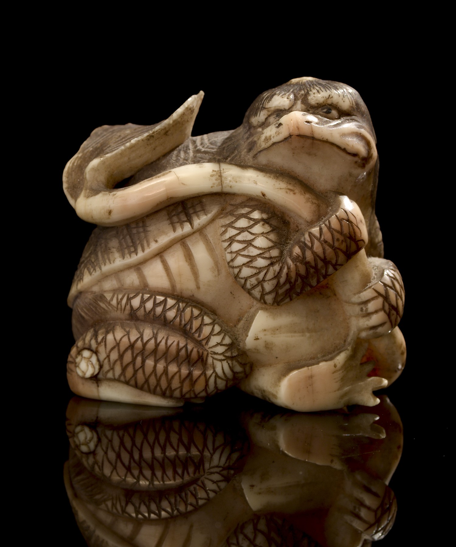 Lot 64 - A late 19th Century Japanese marine ivory