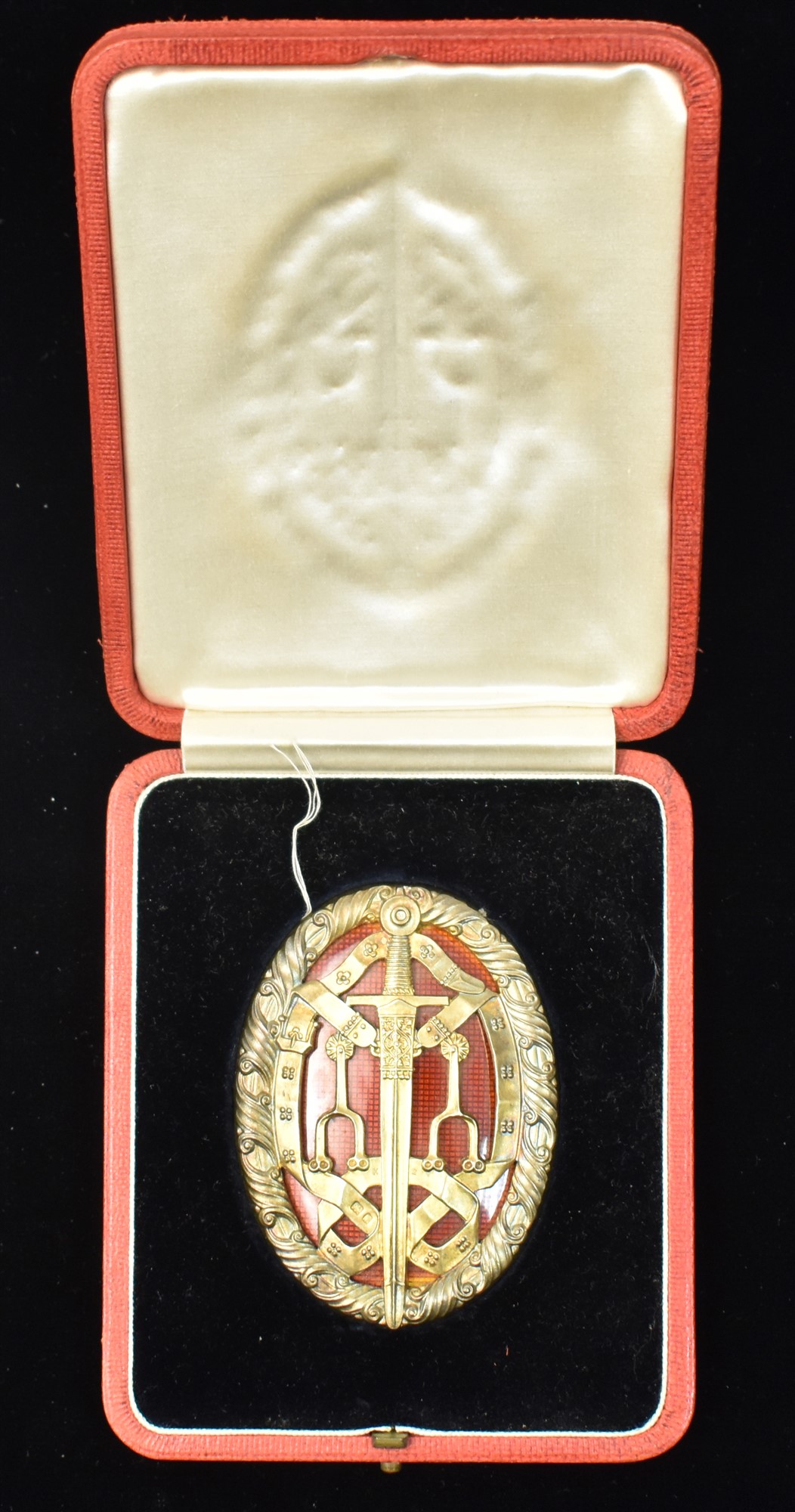 Lot 1514 - The Knight Bachelor's Badge