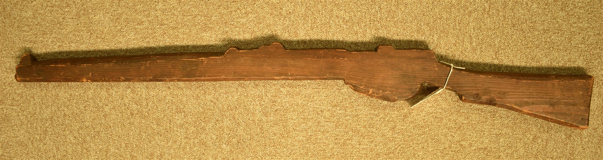 Lot 34 - Dummy rifle