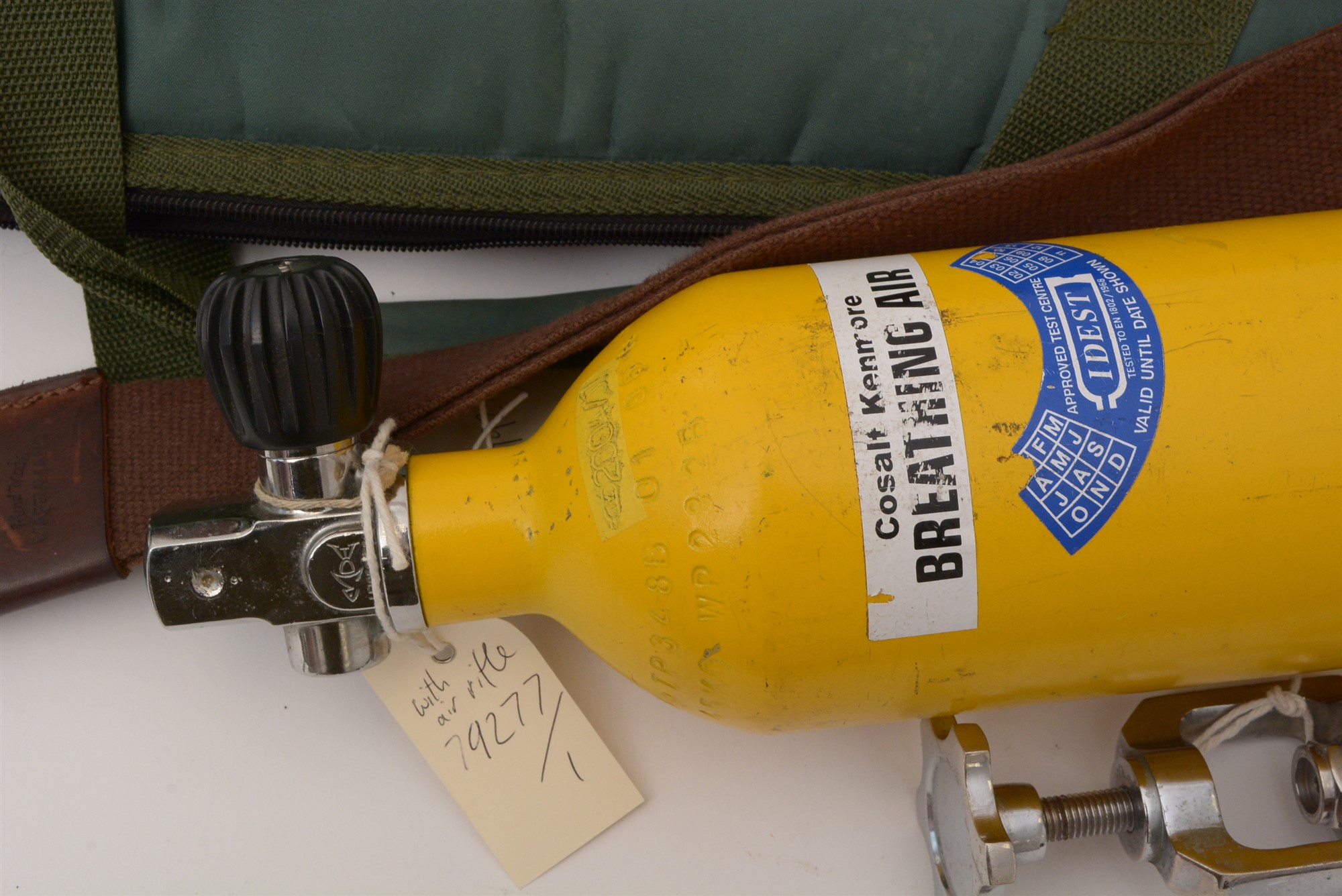 Lot 1631 - An FX-Cyclone Cal. 5,5 Air Rifle with