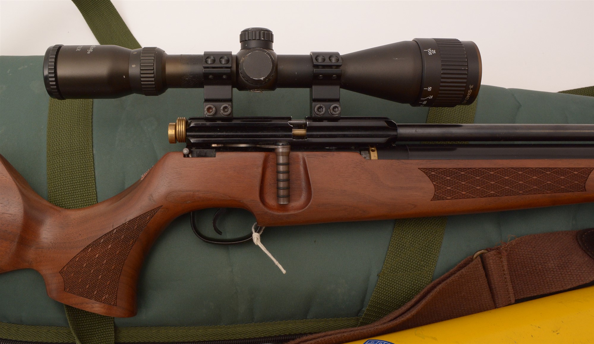 Lot 1631 - An FX-Cyclone Cal. 5,5 Air Rifle with