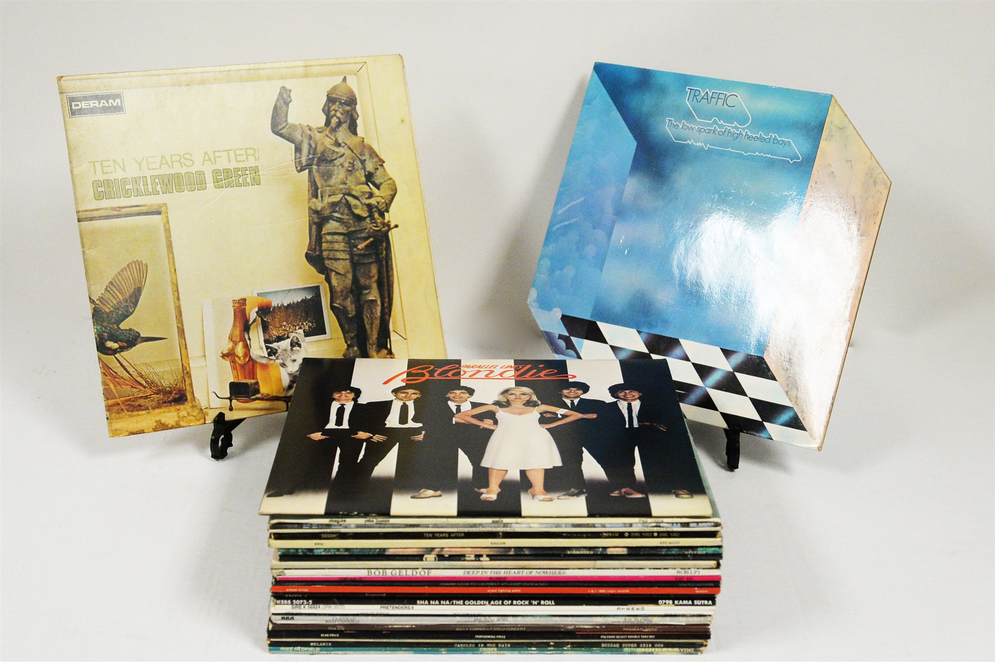 Twenty eight mixed LPs, artists to - auctions & price archive