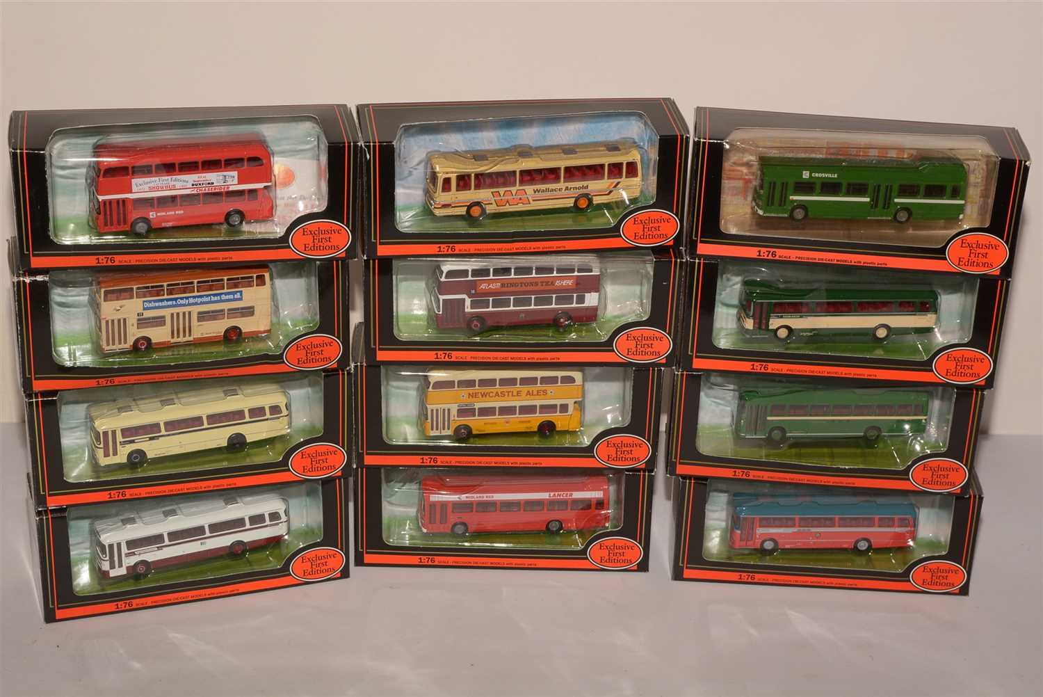 Lot 1347 - Die-cast model buses by Exclusive First