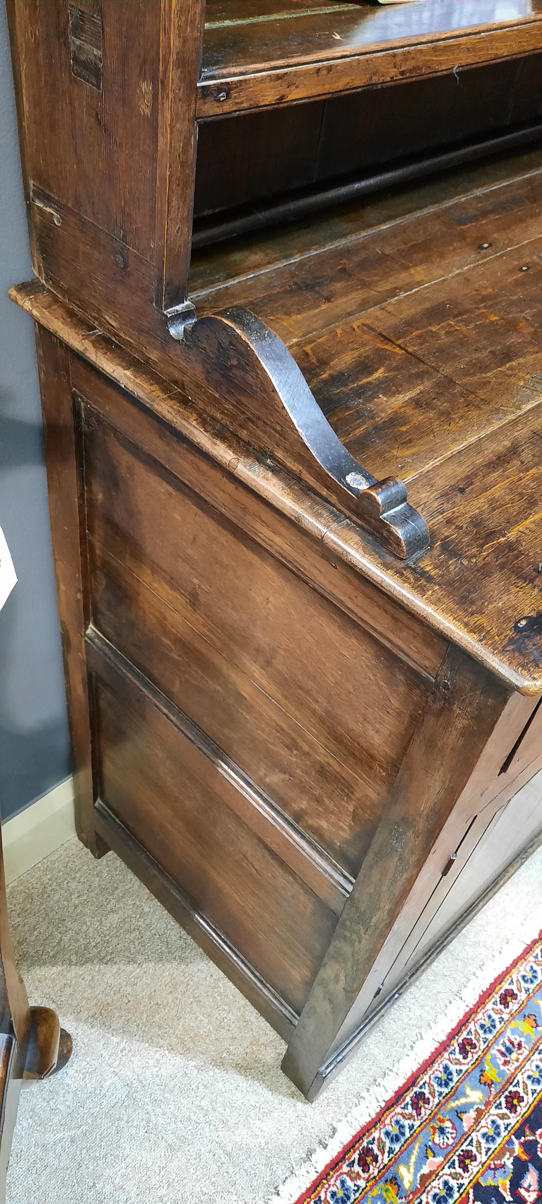 Lot 721 - George III oak Welsh dresser