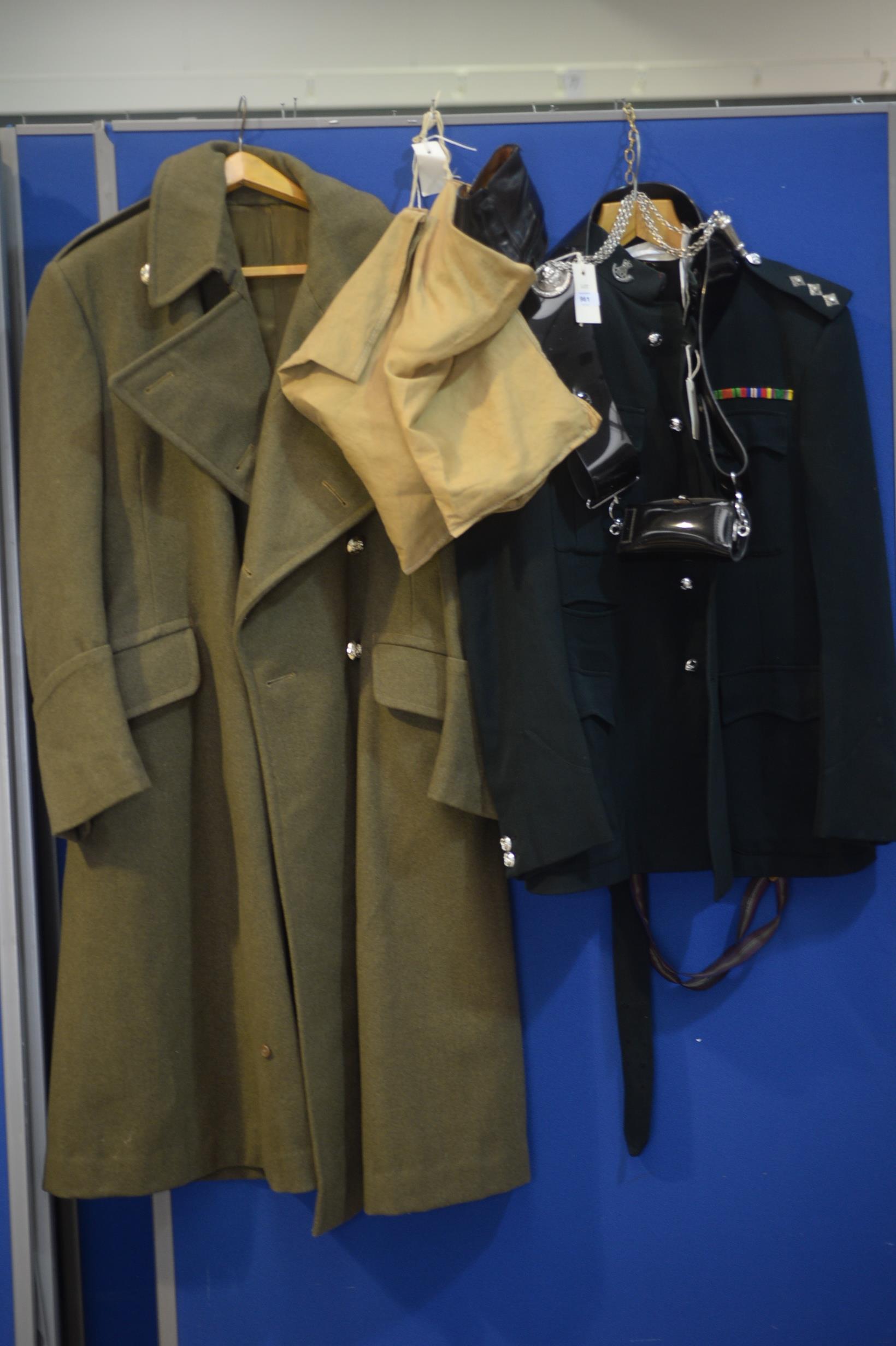 Lot 961 - A Durham Light infantry Uniform