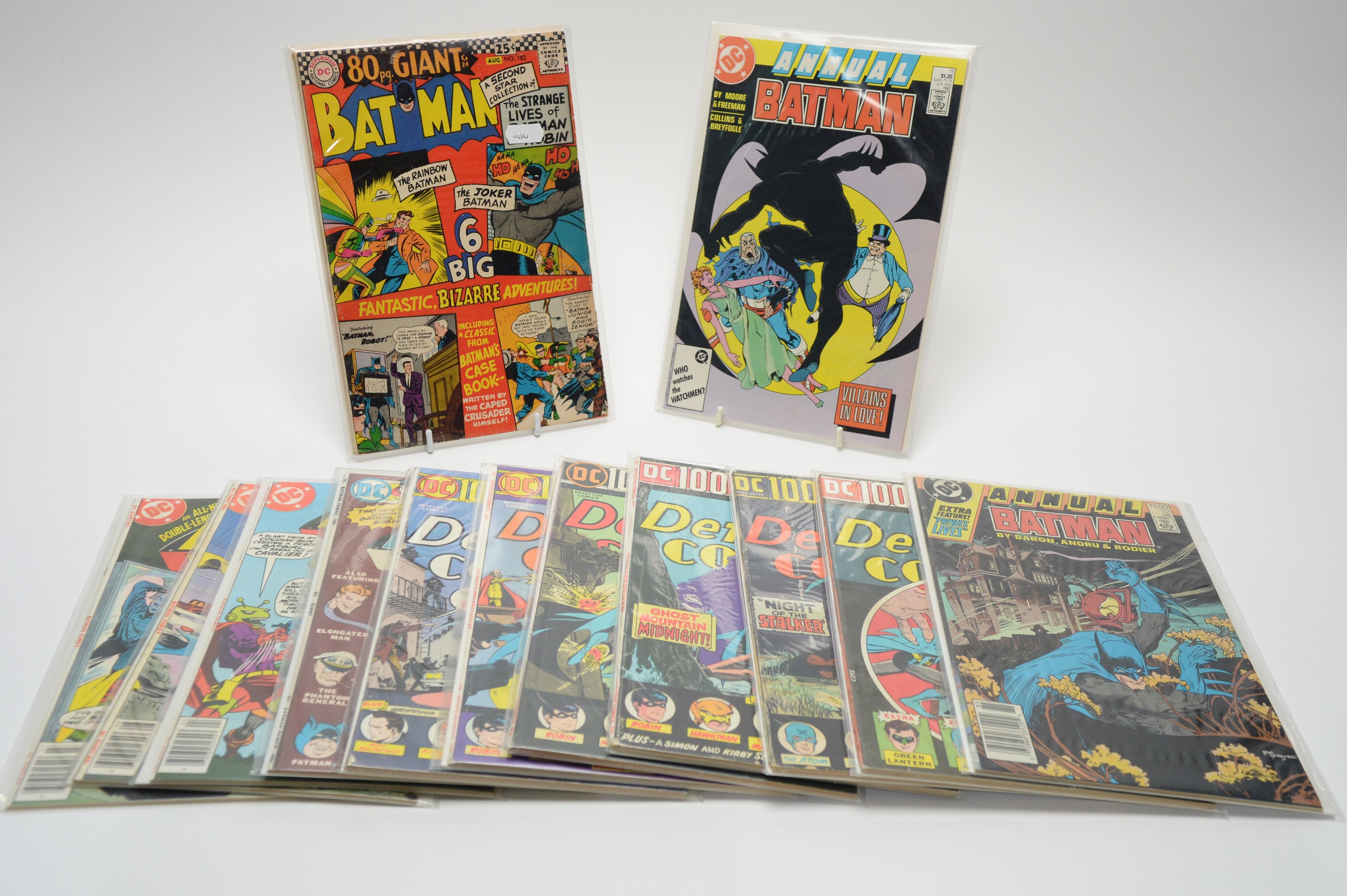 Lot 74 - Batman Giant.