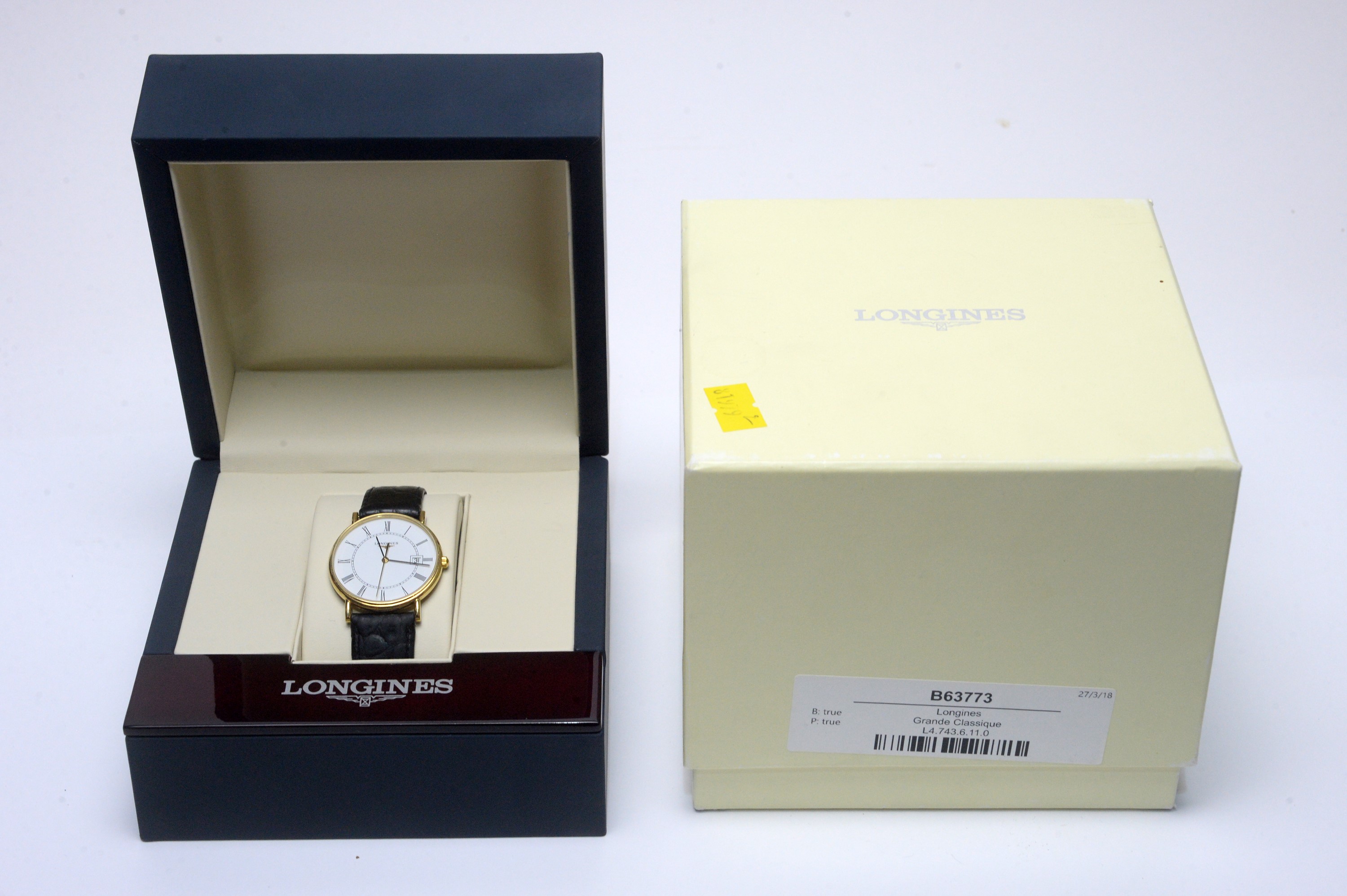 Lot 121 - An 18ct yellow gold cased Longines Grande