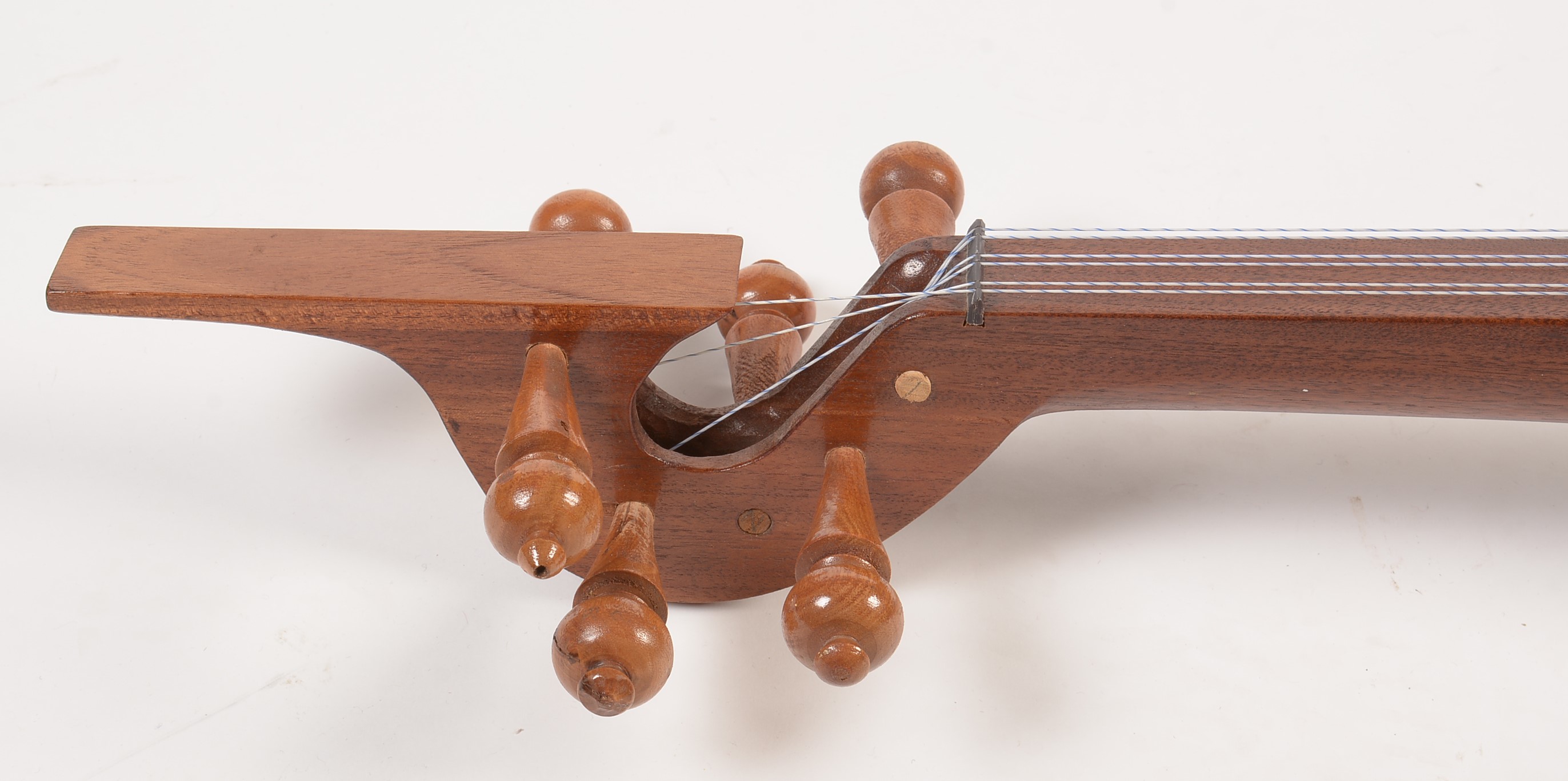 Lot 752 - Tibetan Dranyen