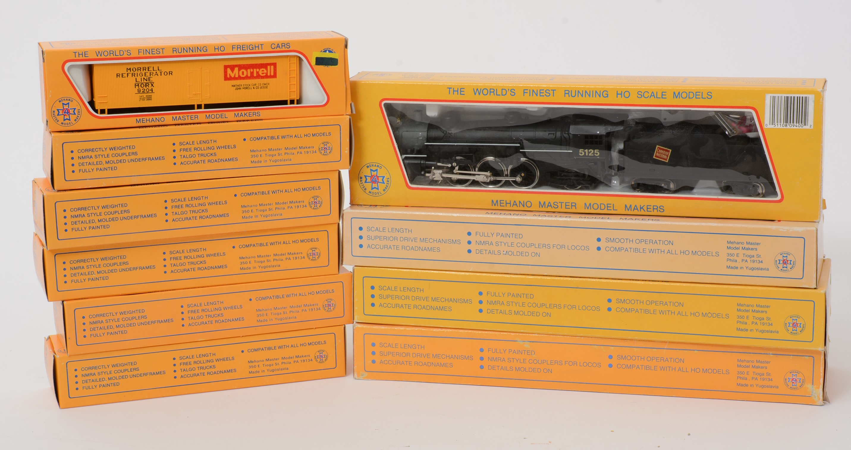 Lot 26 - Mehano HO-gauge locomotives and rolling stock.