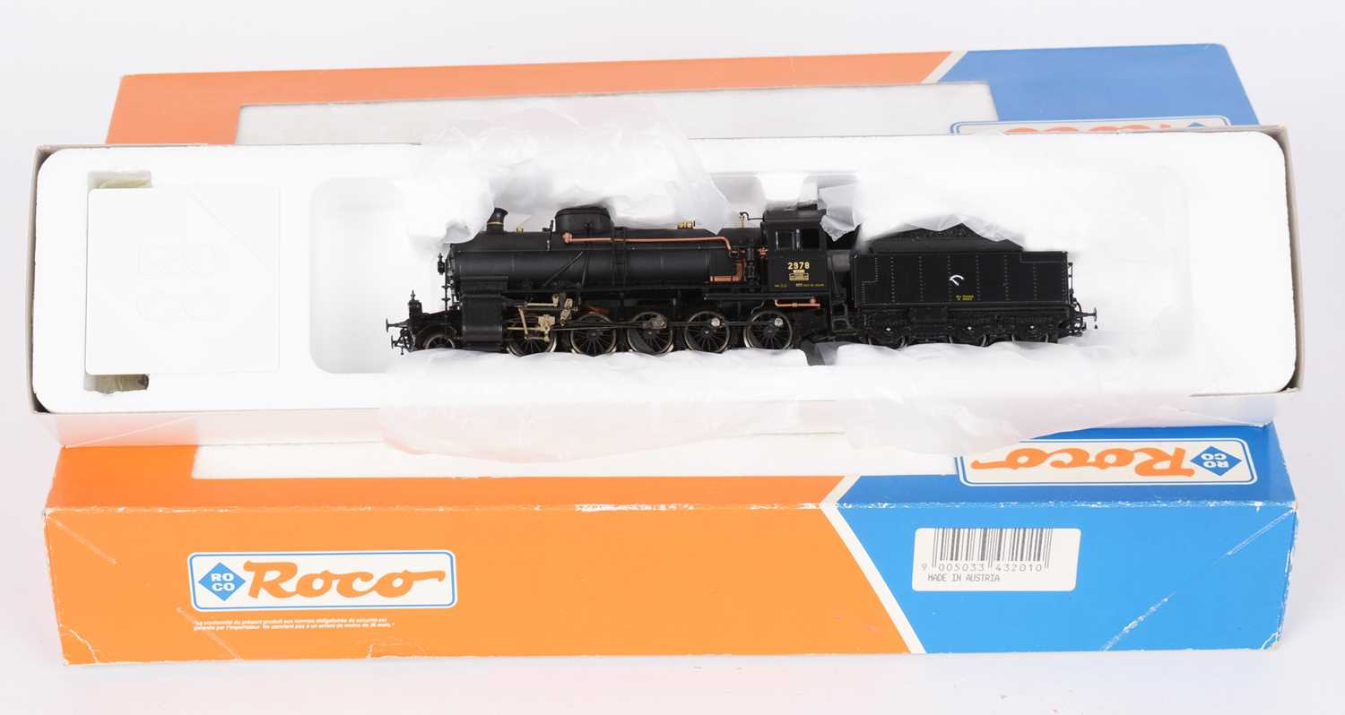 Lot 219 - Three Roco HO-gauge model steam locomotives