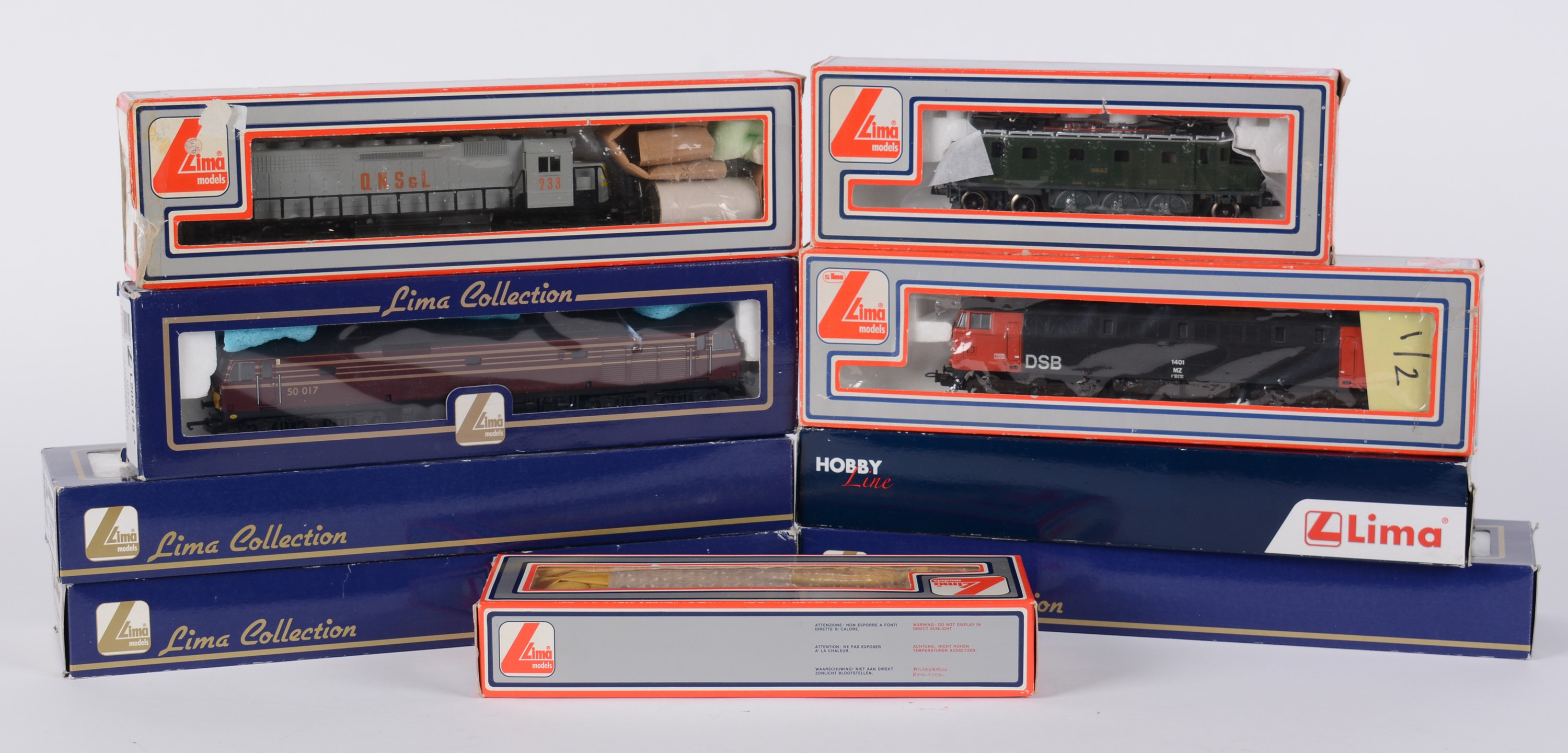 Lot 38 - LIMA HO-gauge locomotive.