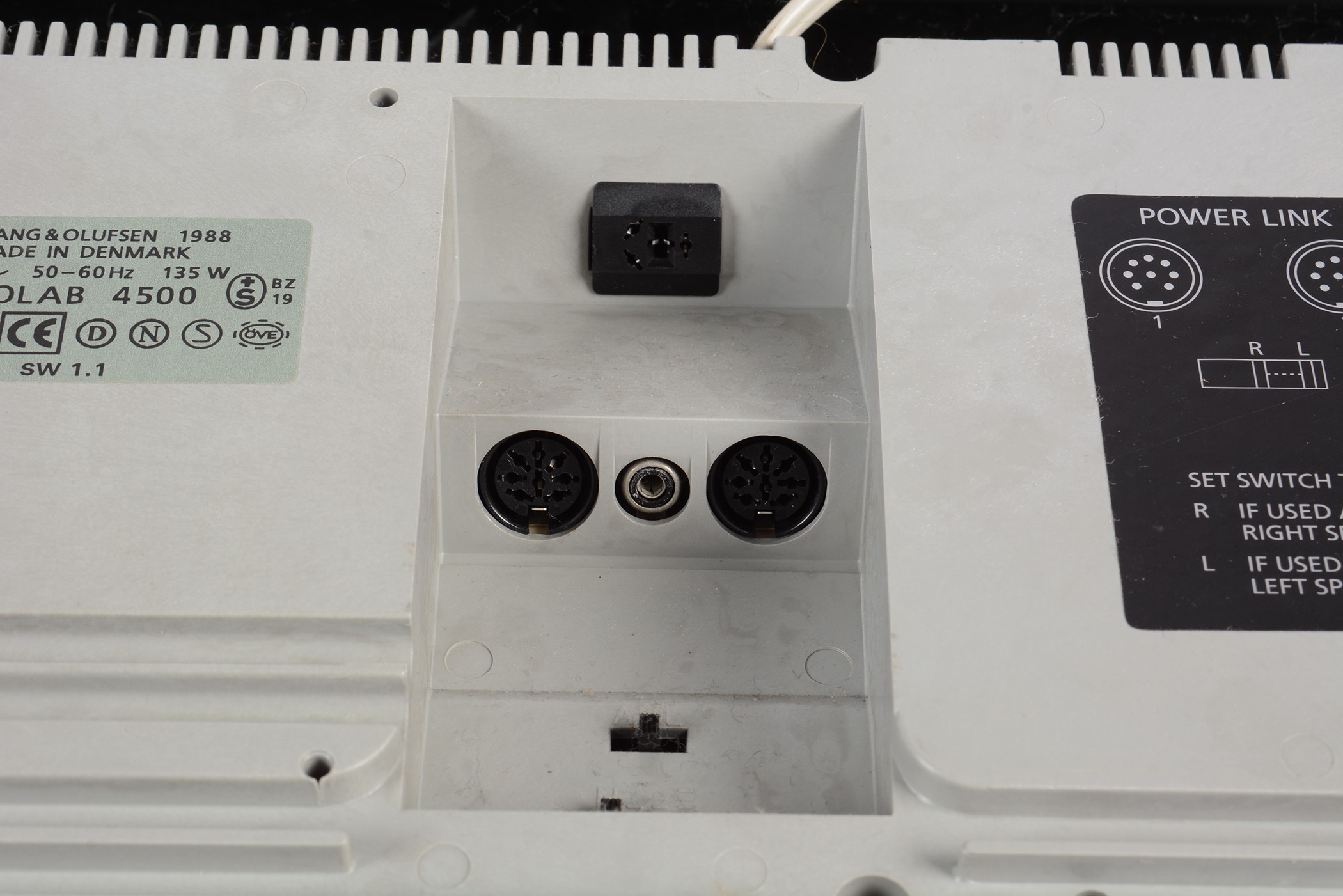 Lot 394 - Pair of Bang and Olufsen Beolab 4500