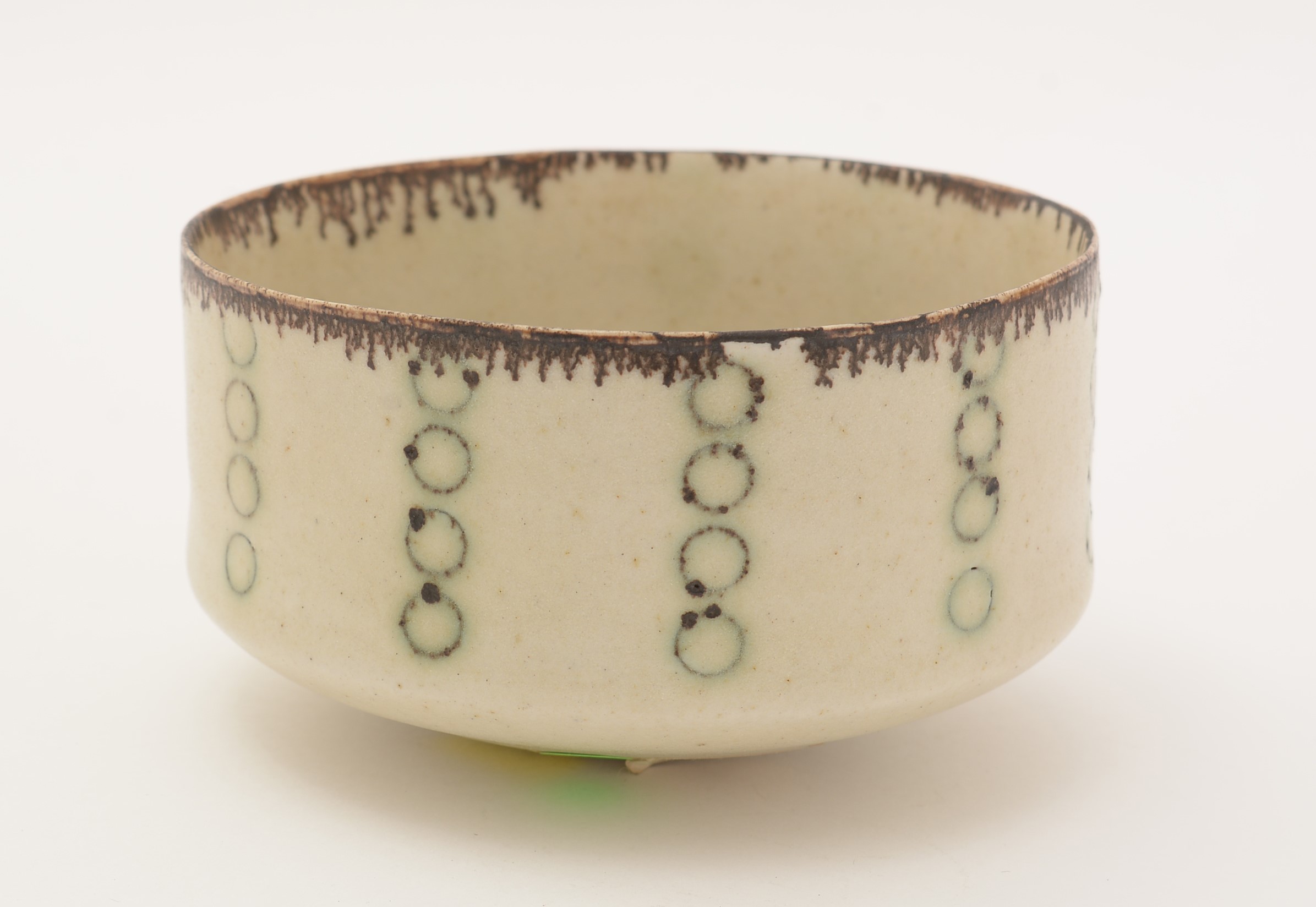 Lot 417 - Lucie Rie porcelain bowl
