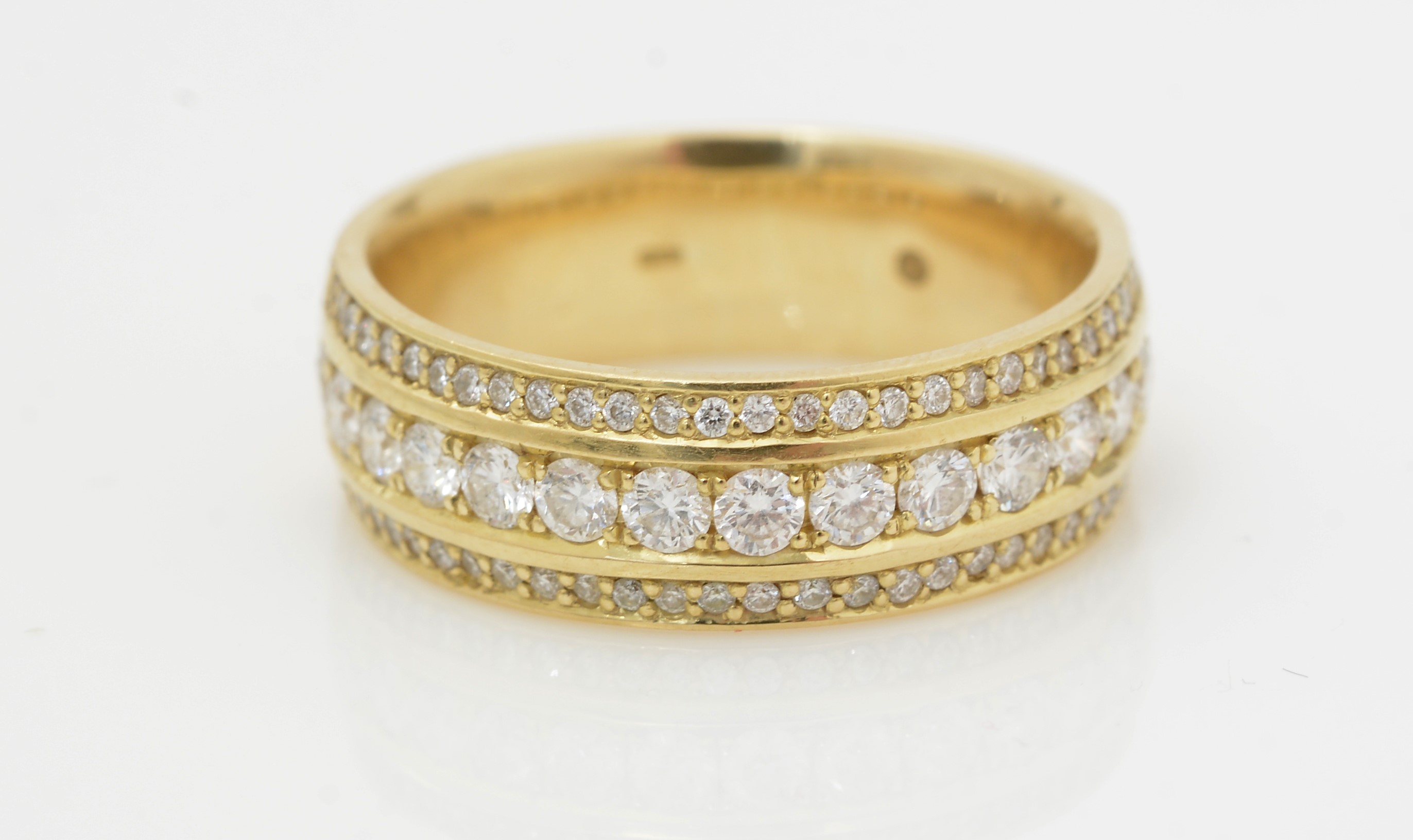 Lot 492 - A diamond ring by Catherine Best,