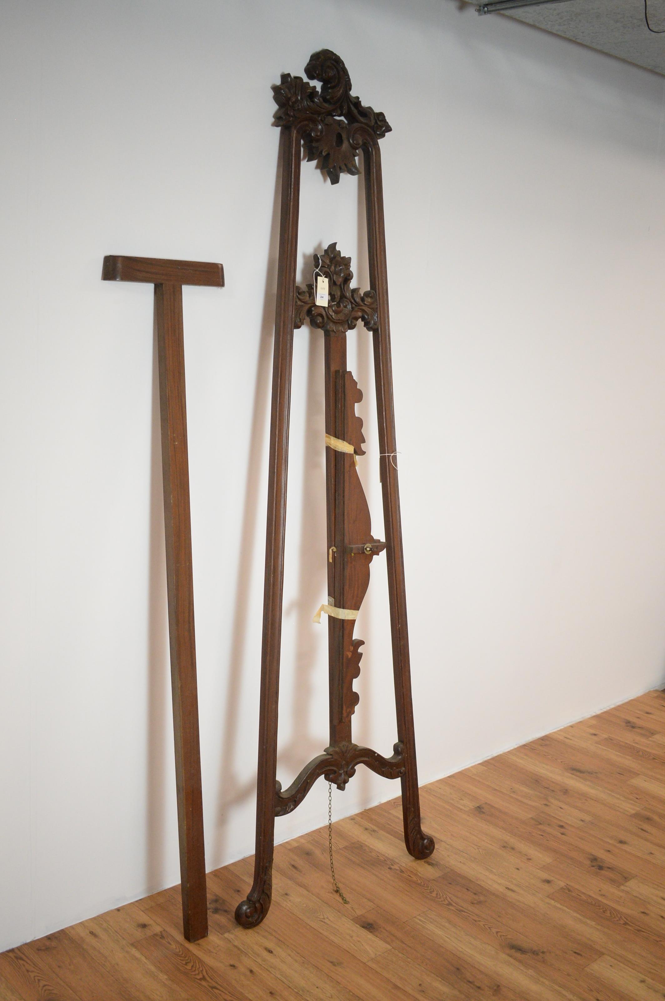 Lot 24 - Large 20th Century mahogany artist's easel