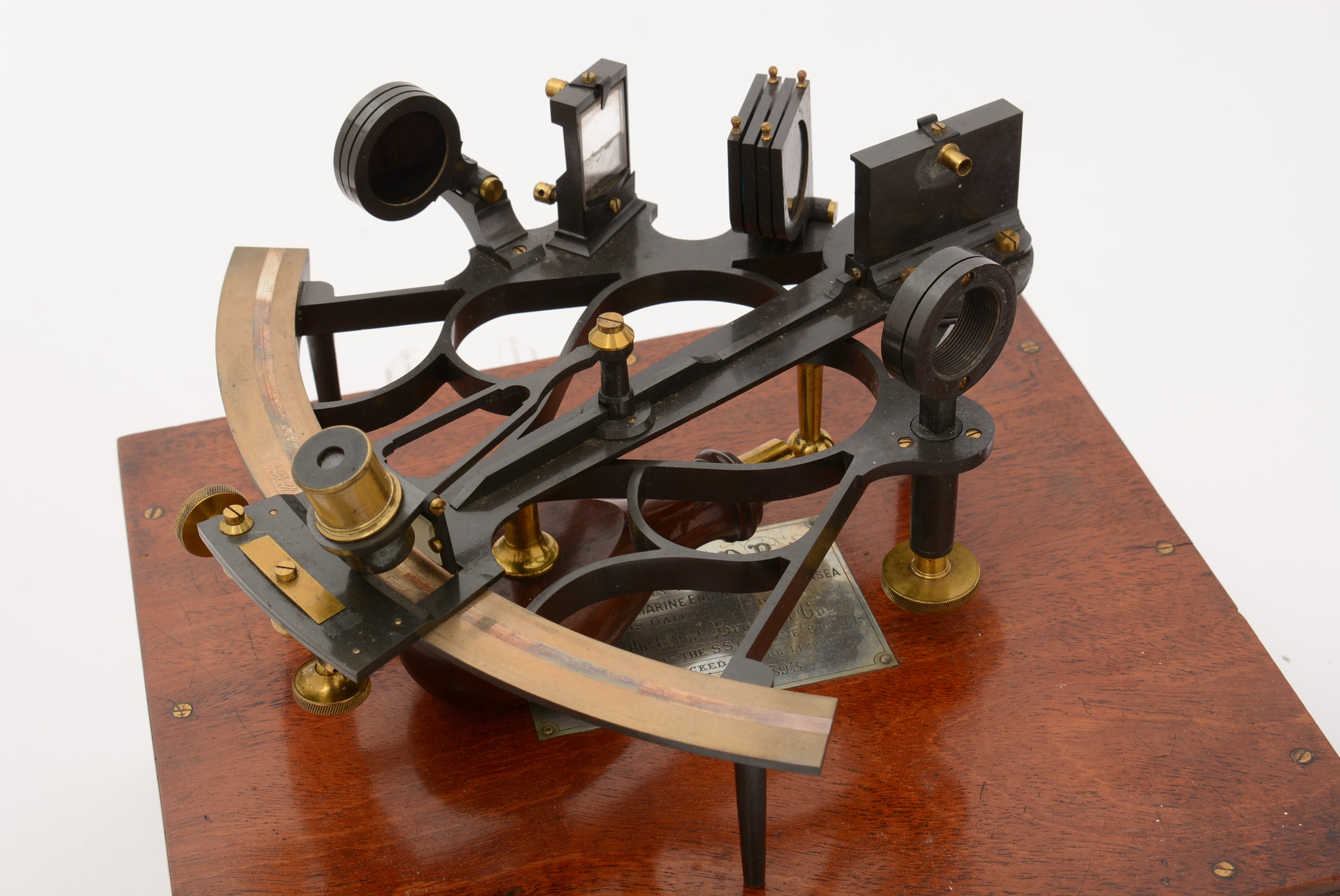 Lot 186 - A 19th Century Victorian Sextant and