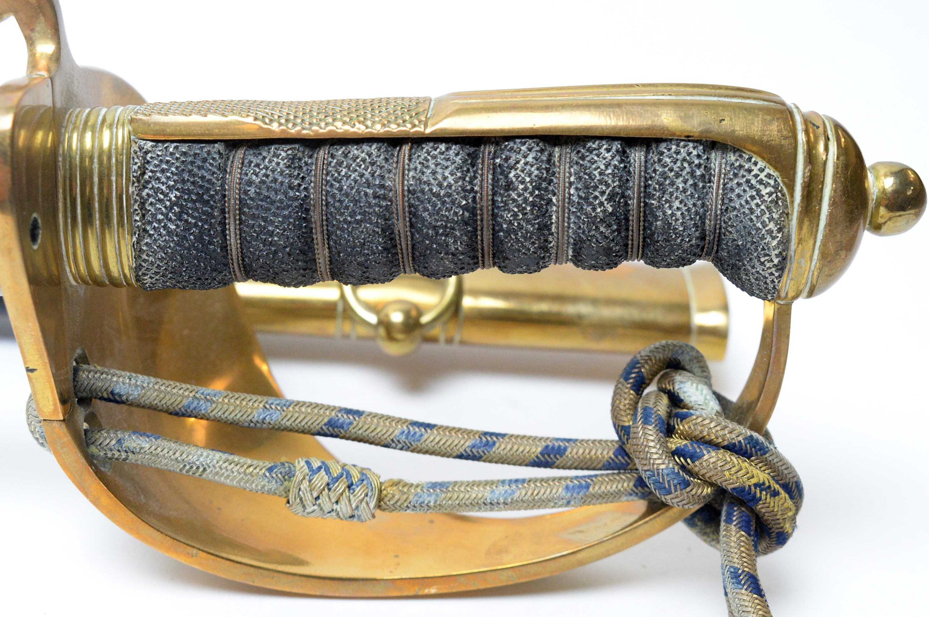 Lot 986 - A Royal Navy Warrant Officer's Sword,