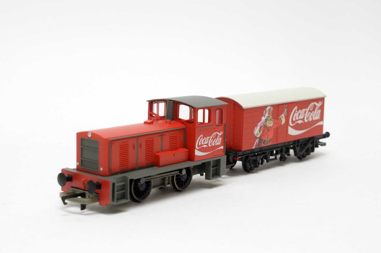 Lot 12 - Hornby 00-gauge Coca-Cola Christmas Train Set,