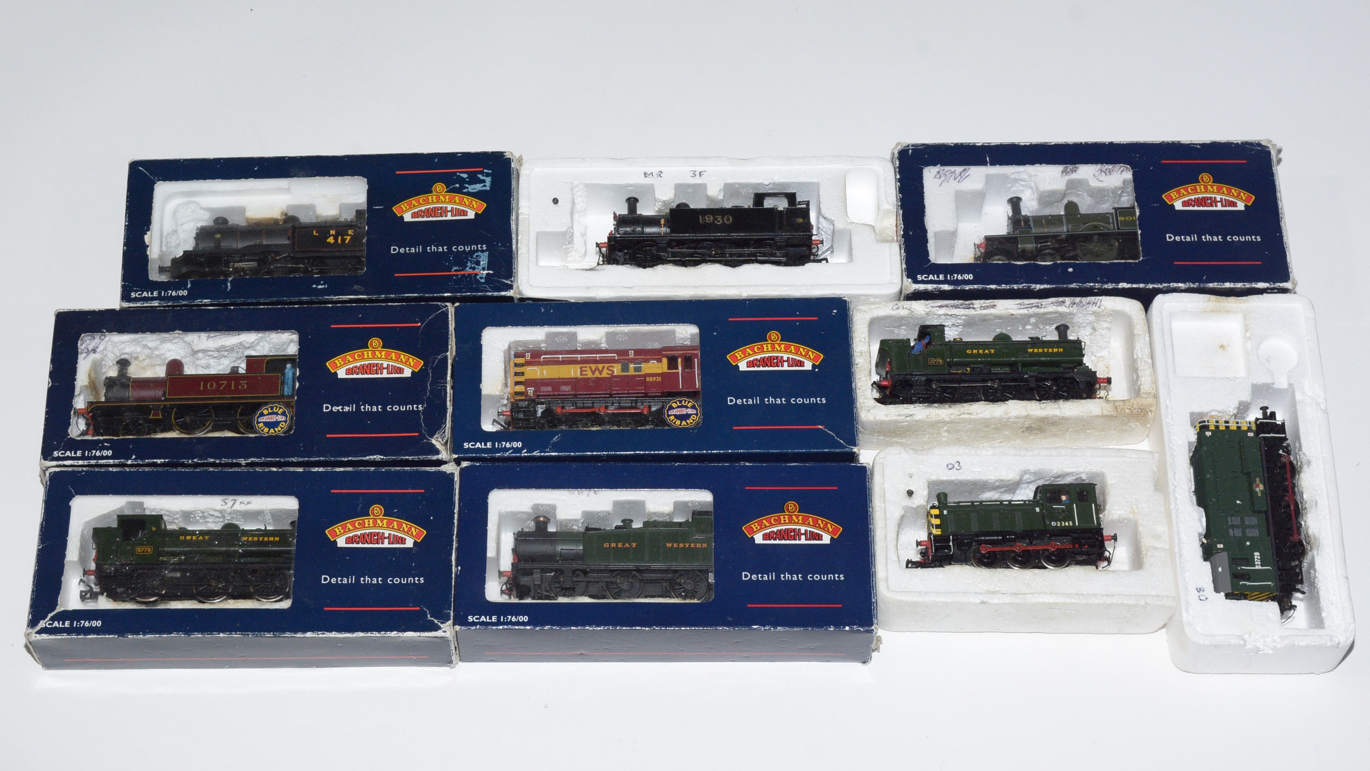 Lot 62 - Ten Bachmann 00-gauge locomotives