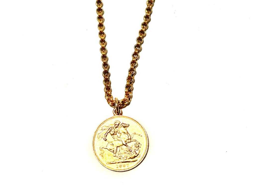 Lot 122 - A Queen Victoria gold sovereign pendant on