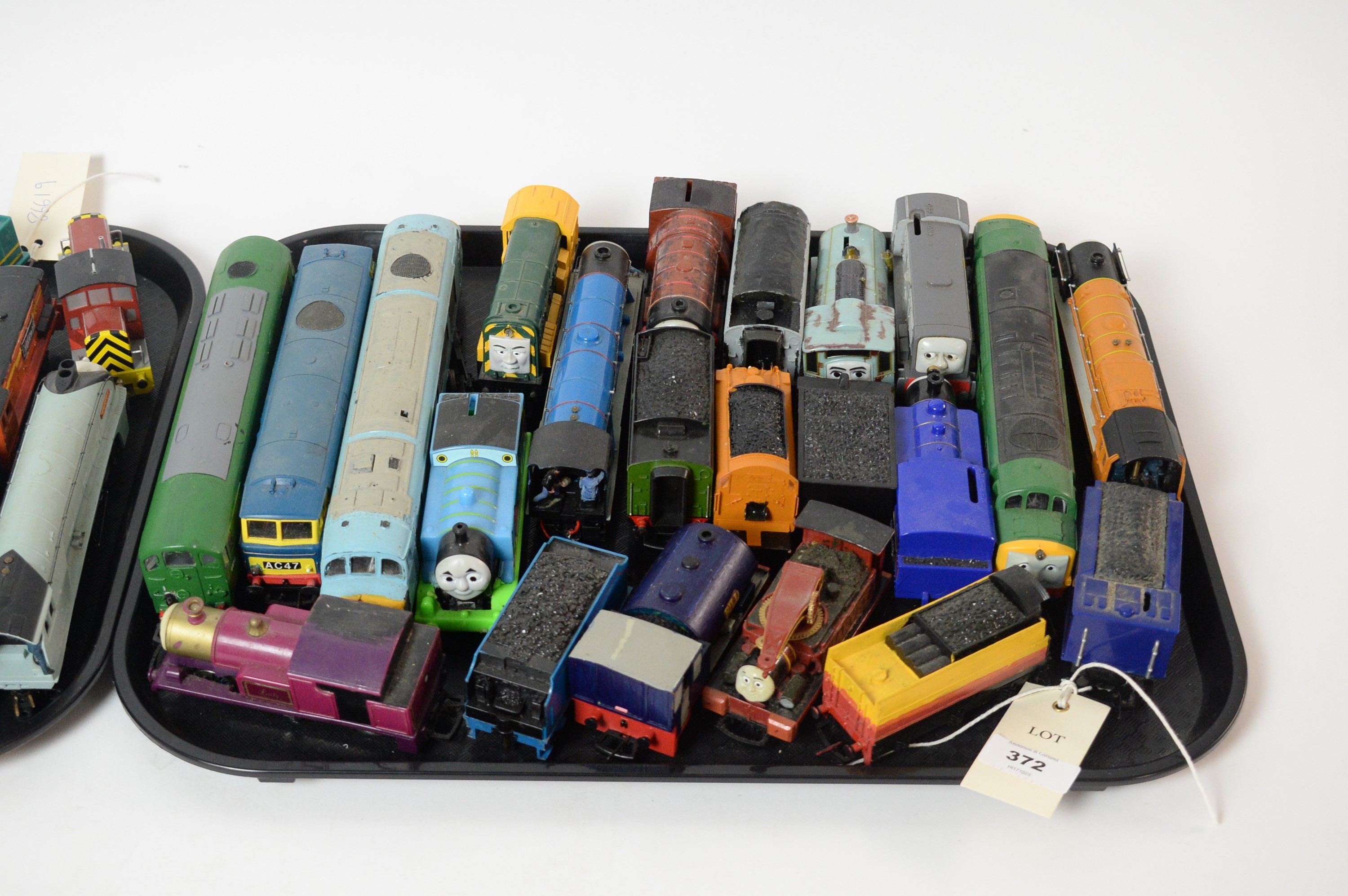 Lot 372 - A collection of Hornby 00-Gauge Thomas the