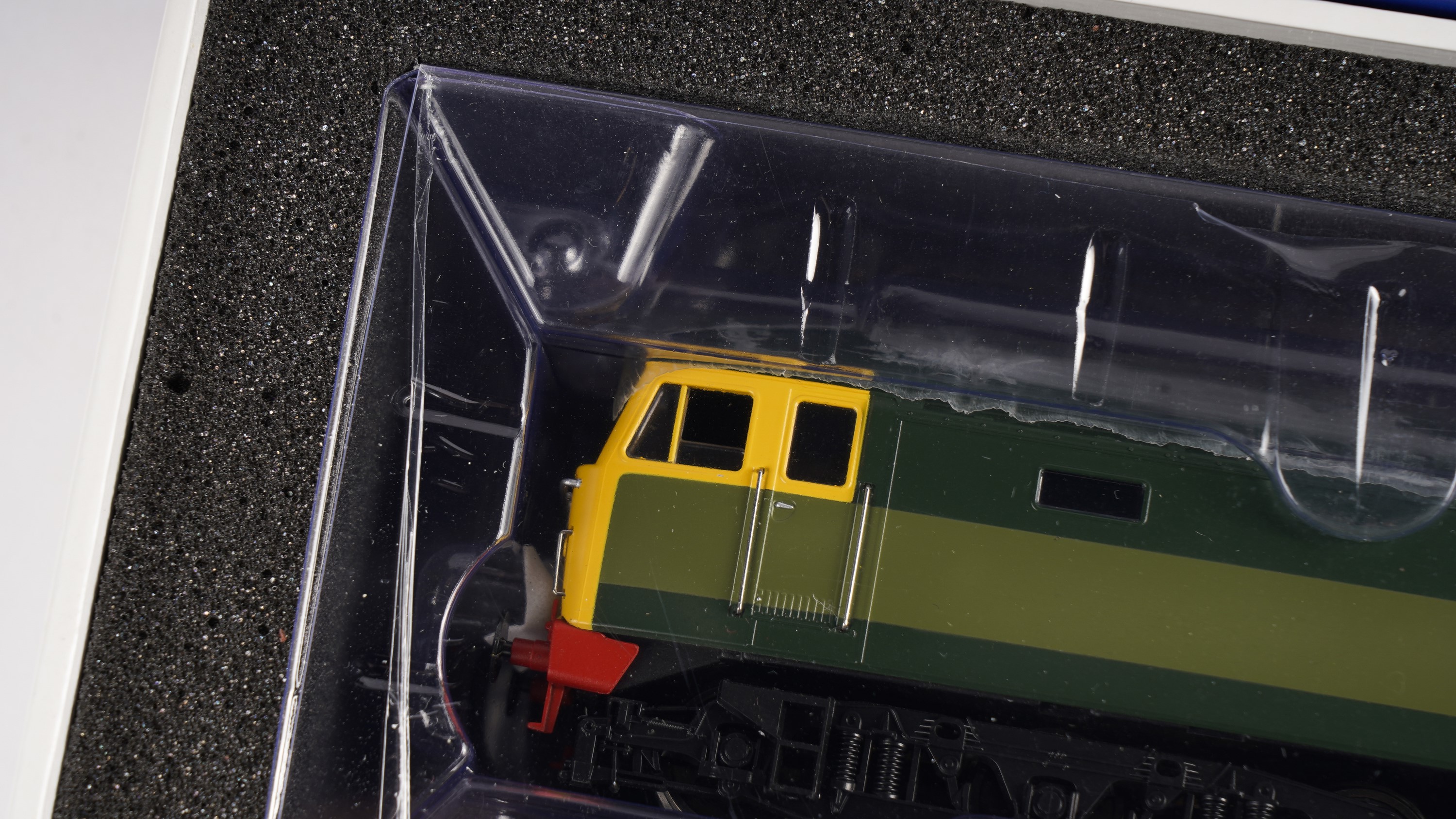 Lot 564 - Heljan 00-gauge Class 47 diesel electric