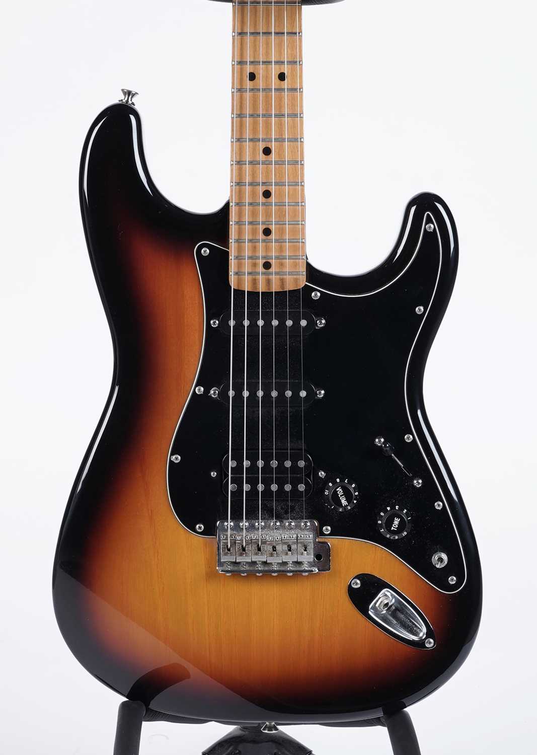 Lot 392 - Fender Mexico Stratocaster