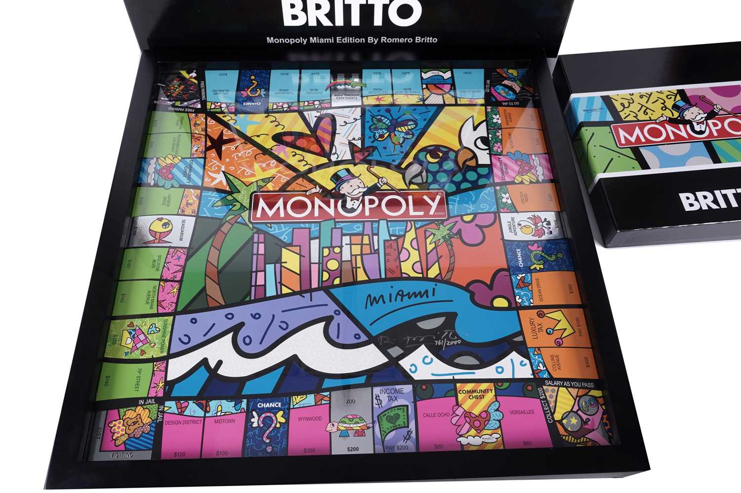 Lot 674 - A collectible Monopoly 'Miami Edition' board