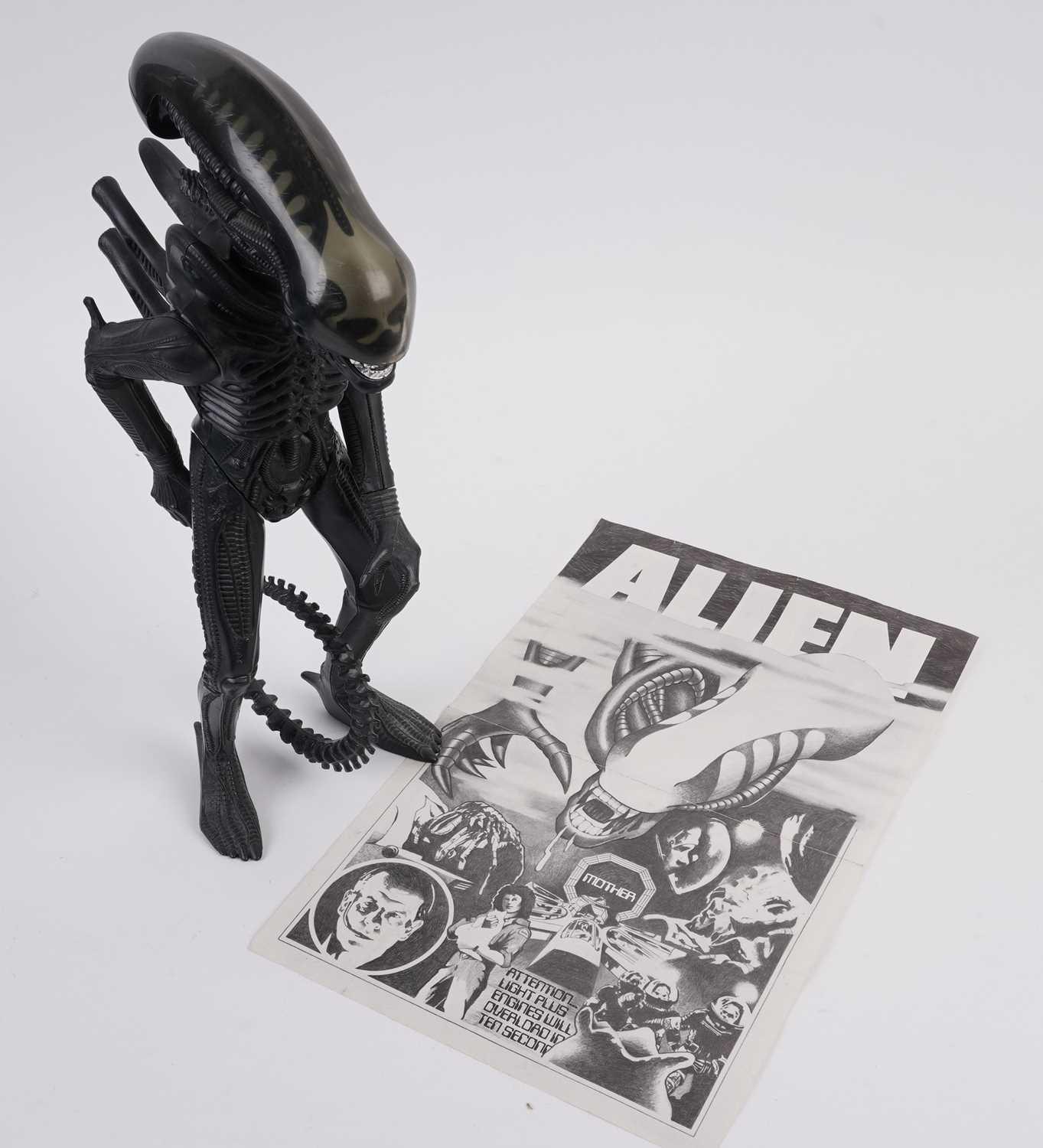 Lot 38 - A 1979 Kenner Alien Xenomorph figure