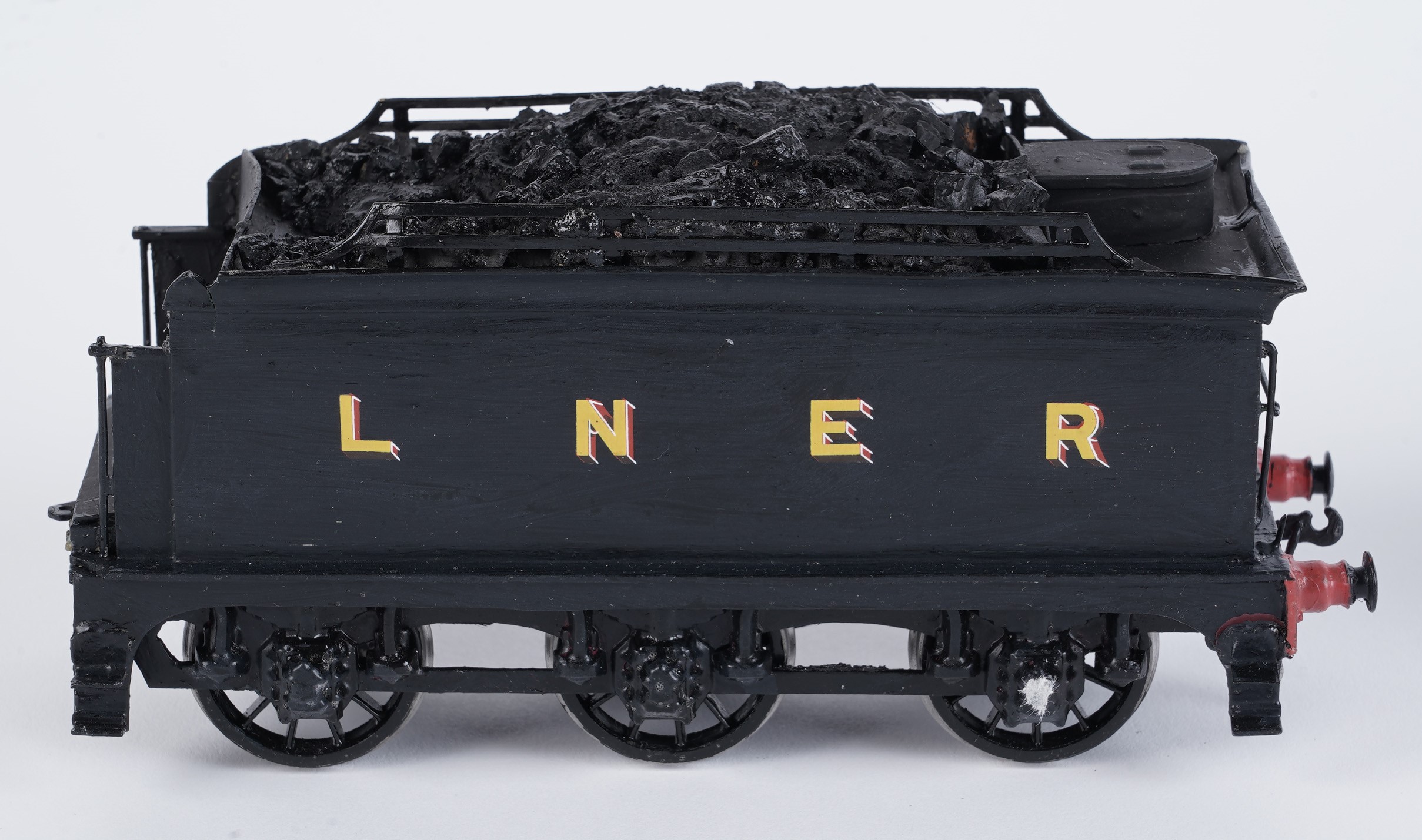 Lot 39 - A plastic kit-built 0-gauge 4-4-0 locomotive