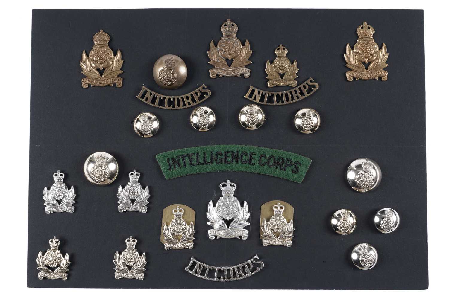 Lot 45 - British Military Intelligence Corps cap