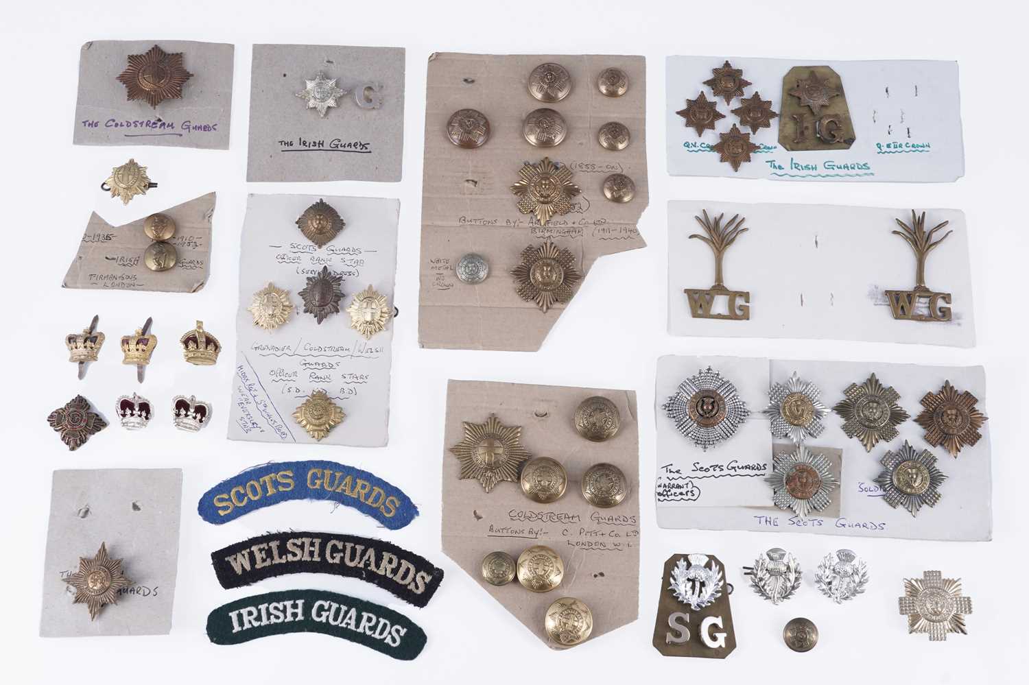 Lot 73 - A collection of Guards regiment buttons,