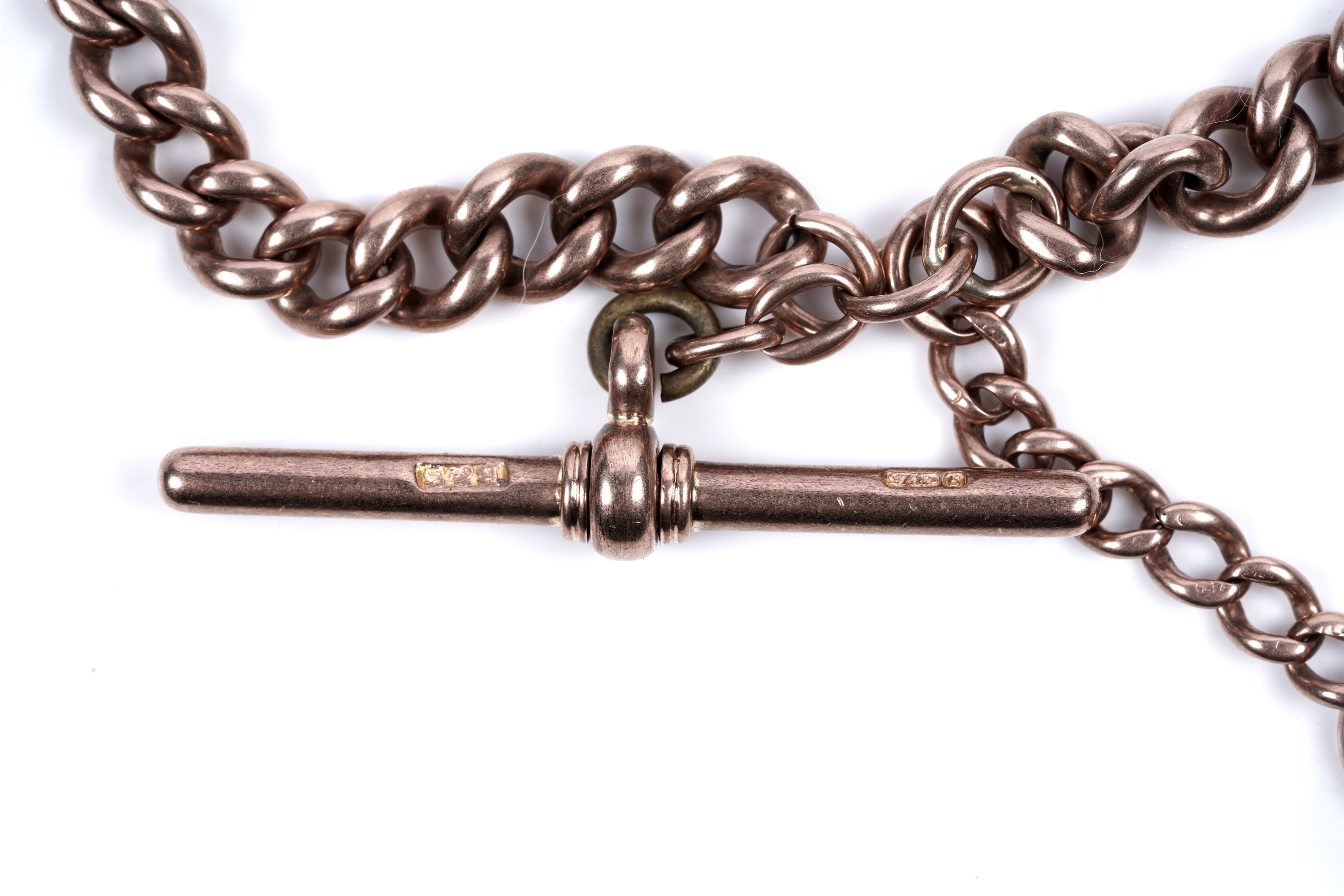 Lot 156 - A 9ct yellow gold watch chain