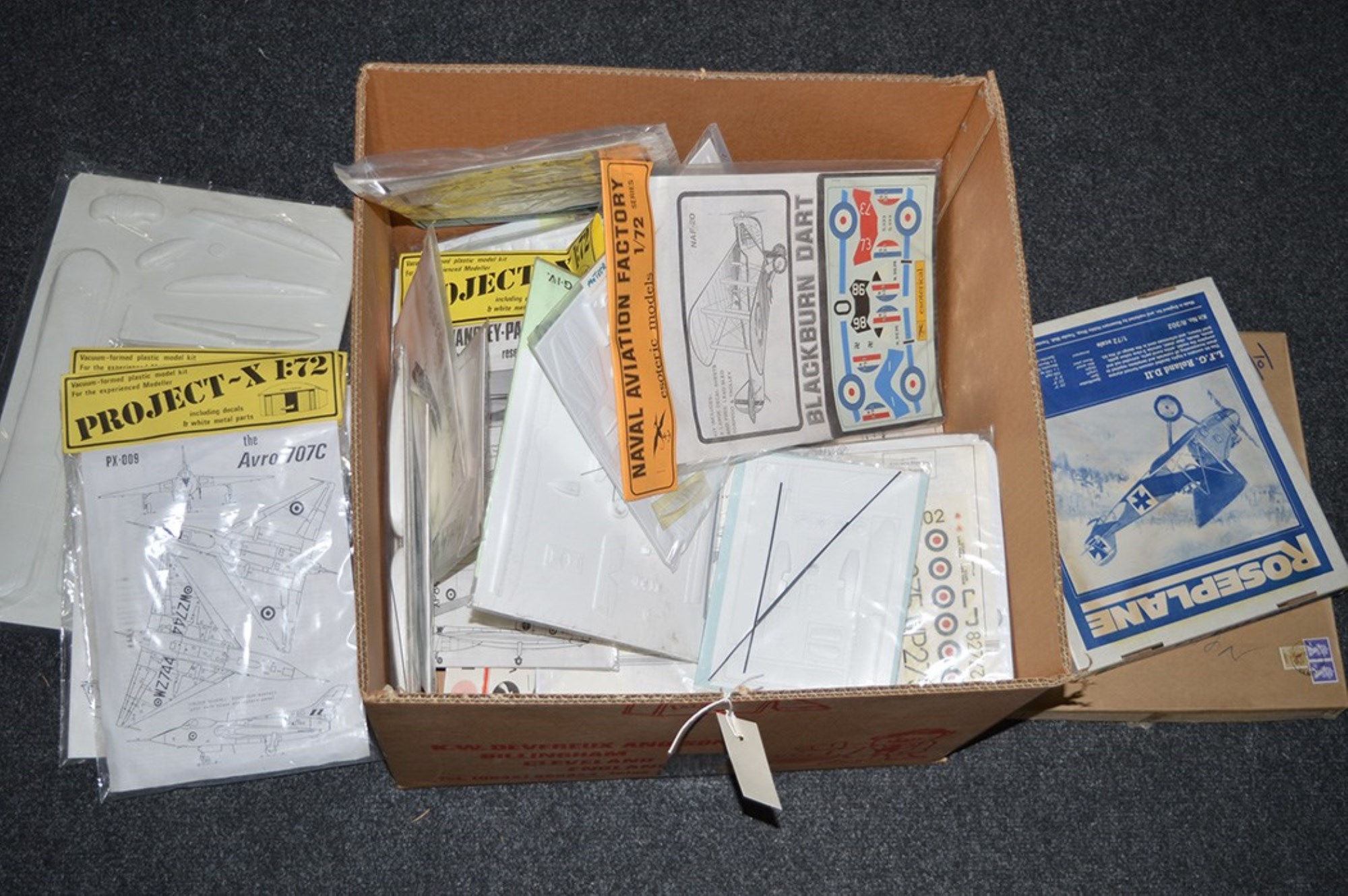 Vac form model constructor kits, by - auctions & price archive